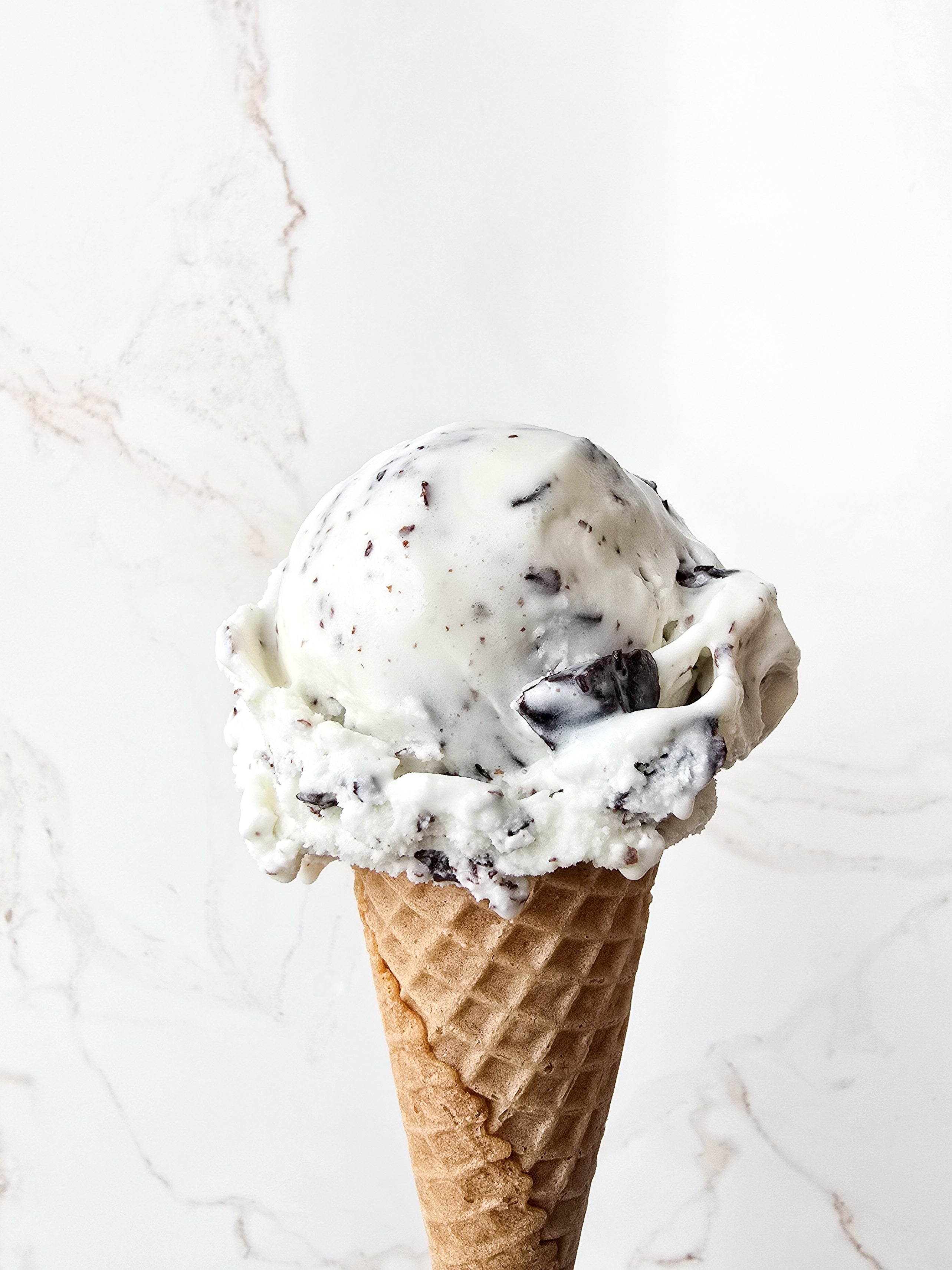 Stratcciatella Gelato Pint – Goat & Pail